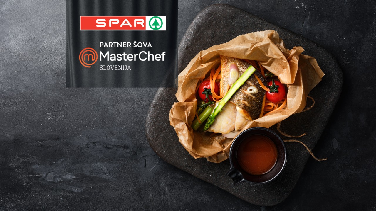 Oradin file v škrniclju z mediteransko zelenjavo