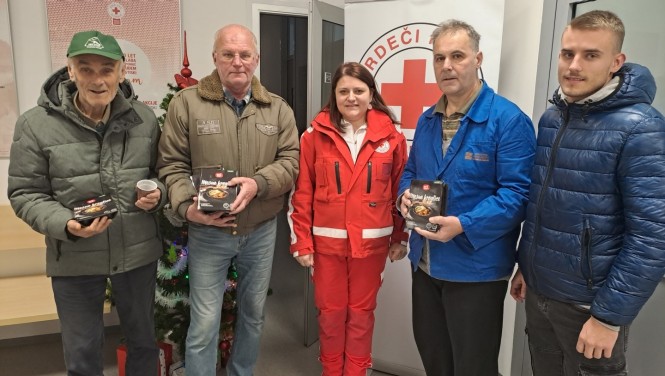 Spar Slovenija in Eta Kamnik z Naturetinimi obroki