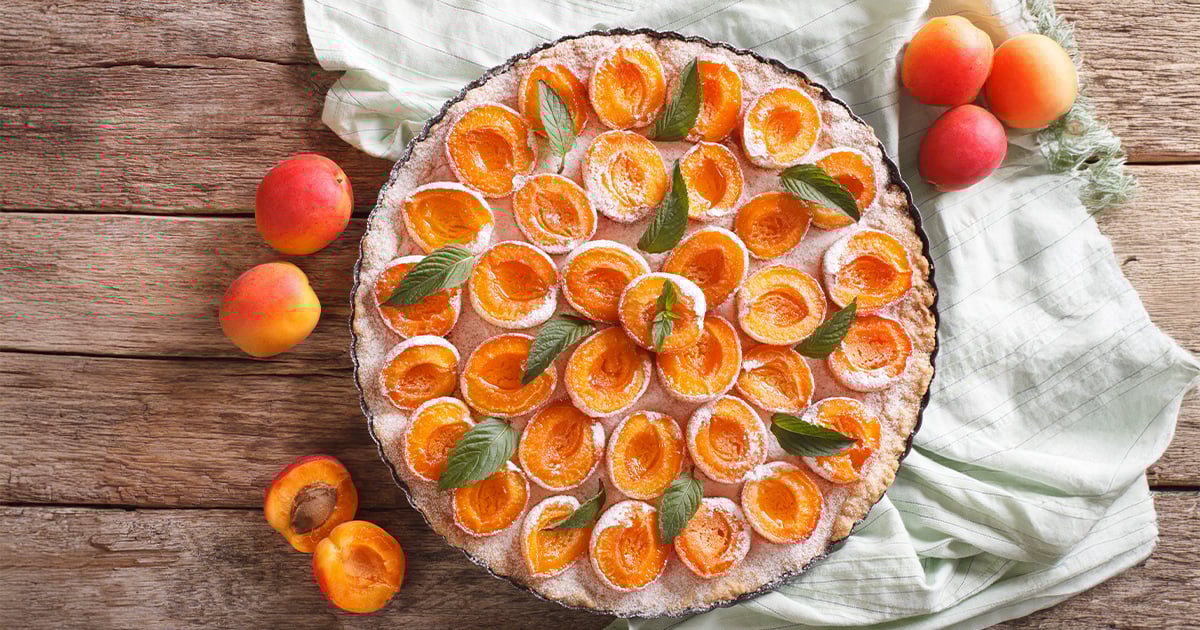 Lahkotne sladice brez glutena in laktoze s pomladnim sadjem